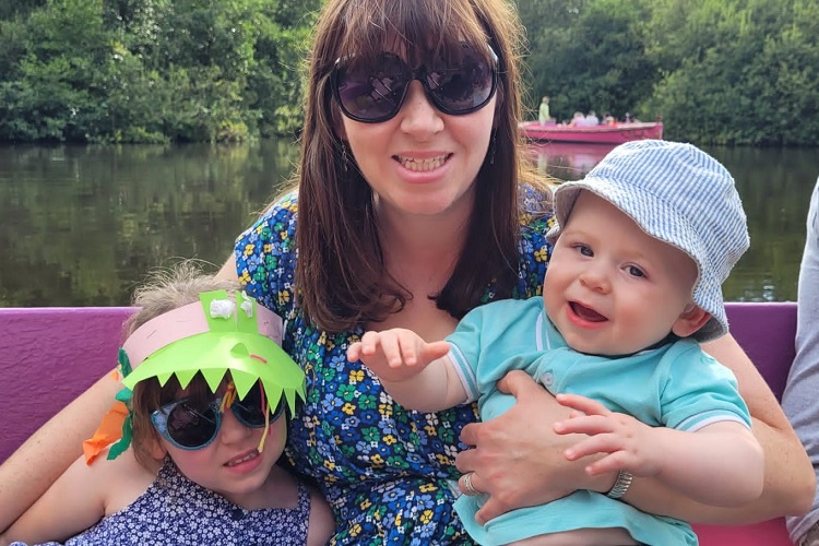 Easter travel tips | National Deaf Children's Society